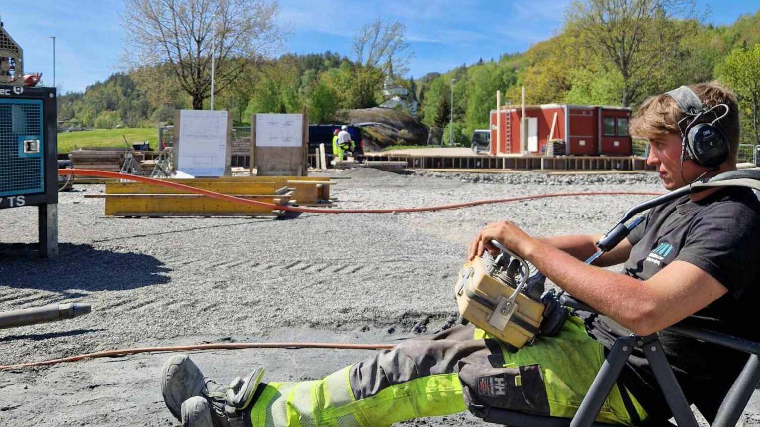 Boring av energibrønner for Gjerstad Brannstasjon | Nordisk Grunnteknikk